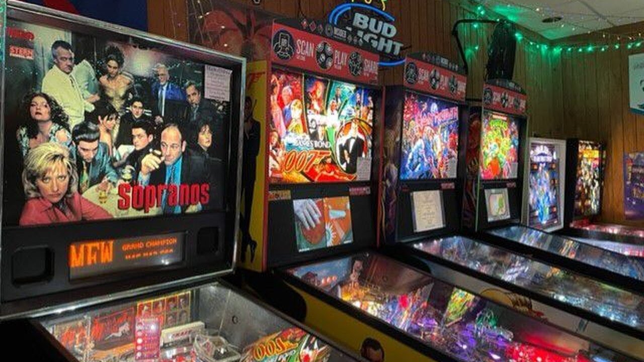 The Basement: Toledo’s Geekeasy is a pinball lover’s paradise - YouTube