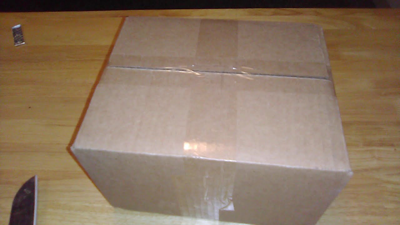 The Strangers prey at night pin up girl mask Unboxing Review. - YouTube