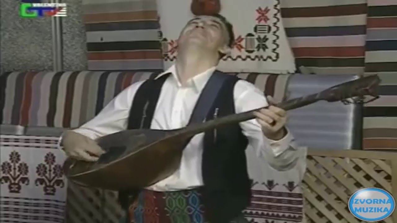 Novi Zvuk-Gledam njivu UŽIVO | IZVORNA MUZIKA - YouTube