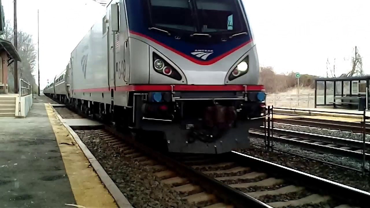 Amtrak train 71 stopping at Newark Delaware station with a young ...