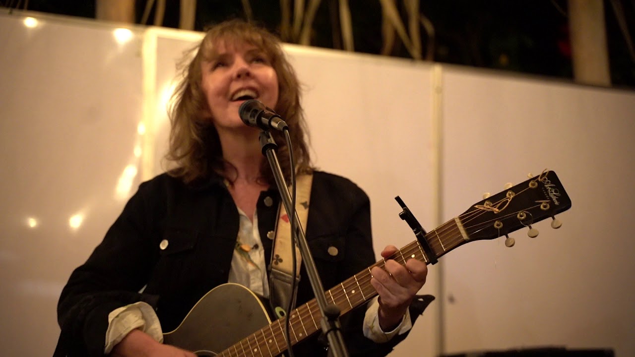 "INVISIBLE" written and performed by Amy Rigby - YouTube