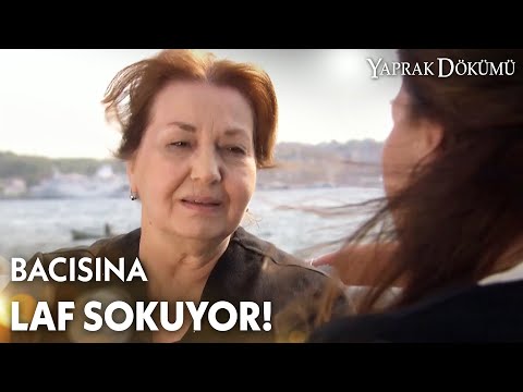 Bacısıyla Eminönü gezisi yapan Hayriye! - Yaprak Dökümü Özel Klip