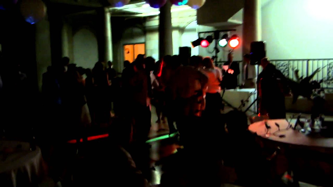 2011 07 23 Meaghan & Bruce's Wedding Dancing at end of Reception ...