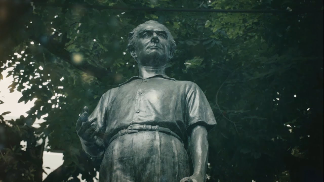 Introducing Silpakorn University : English - YouTube