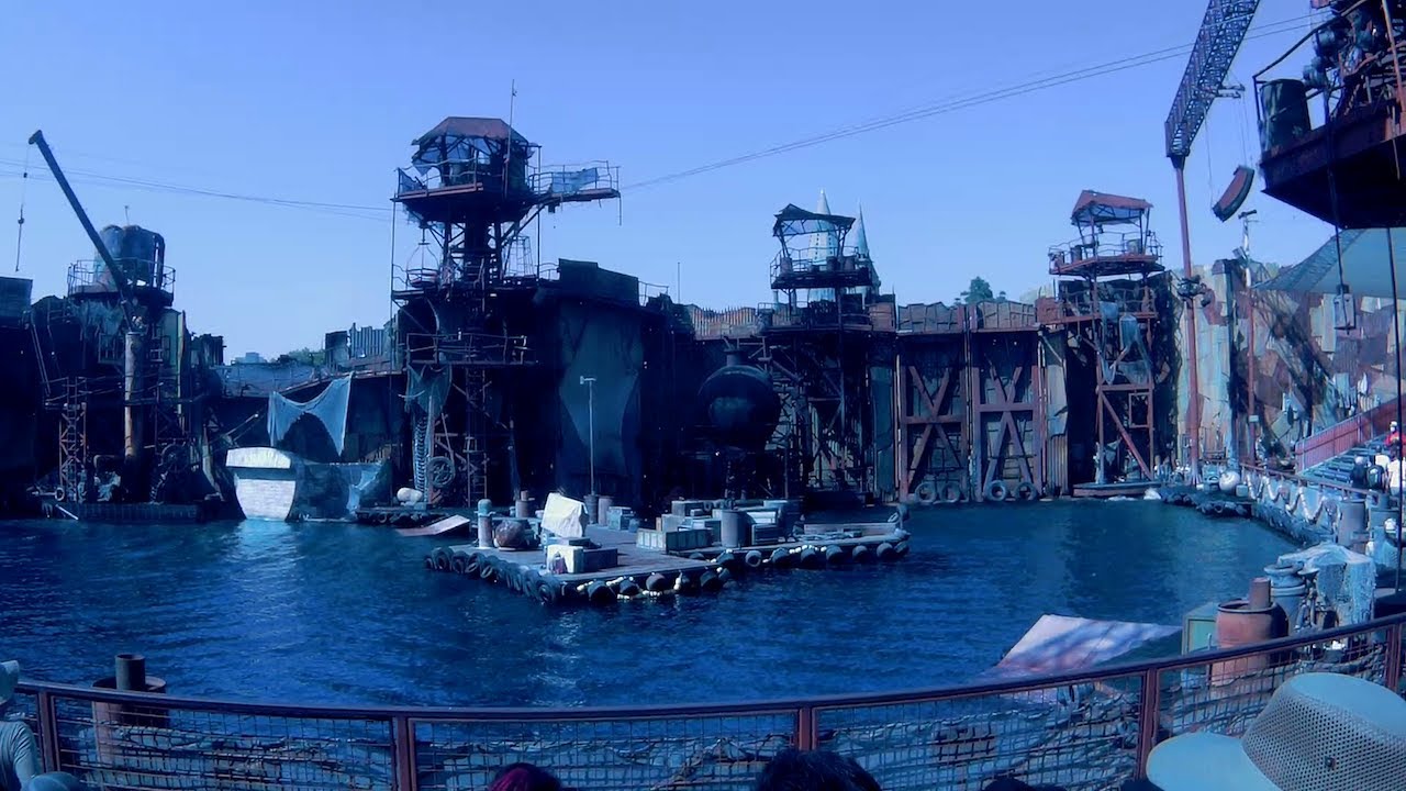Los Angeles : Studios Universal : WATERWORLD - YouTube