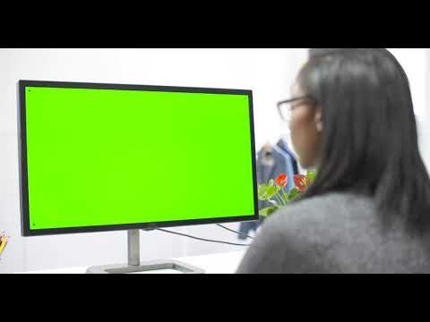 GREEN SCREEN (Woman Working at Computer Chroma Screen) - YouTube