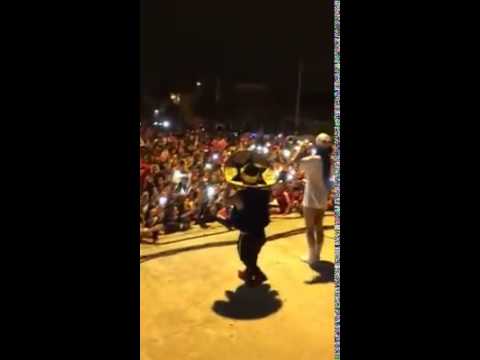 Mc Tati Zaqui Ao Vivo Na Zona Leste (Agua na Boca)