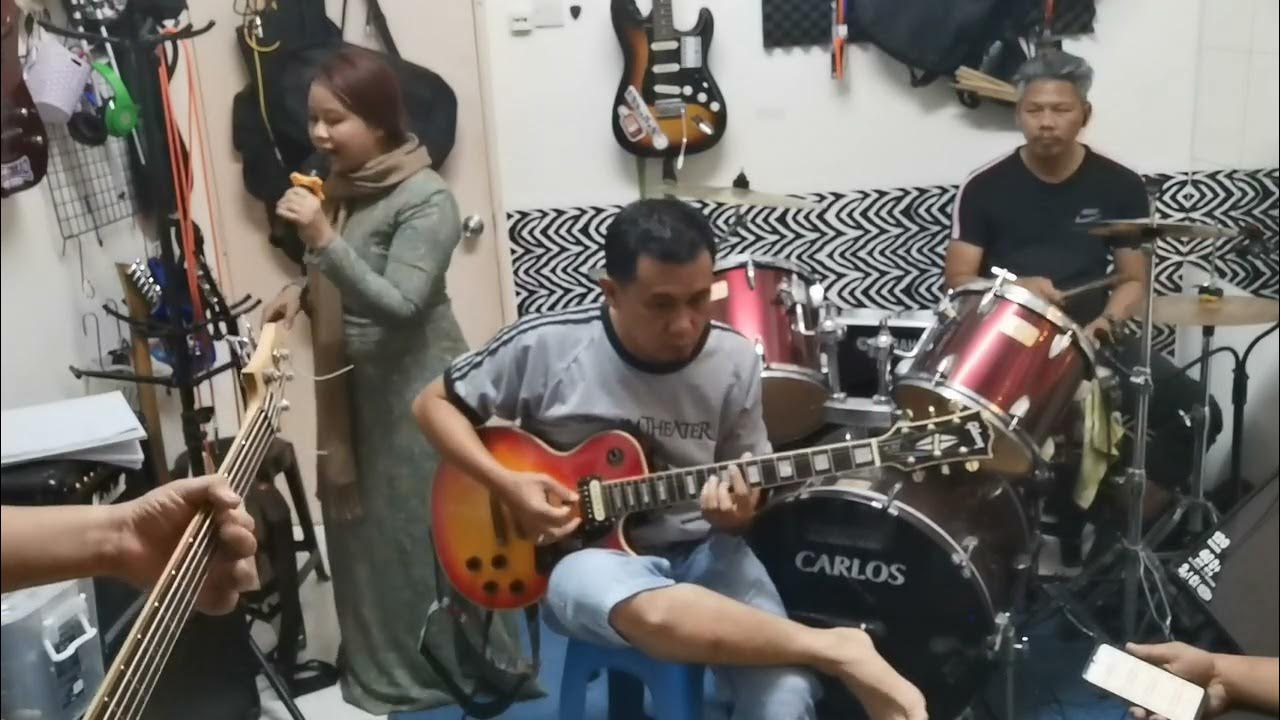 seloka hari raya - hail amir & uji rashid - YouTube