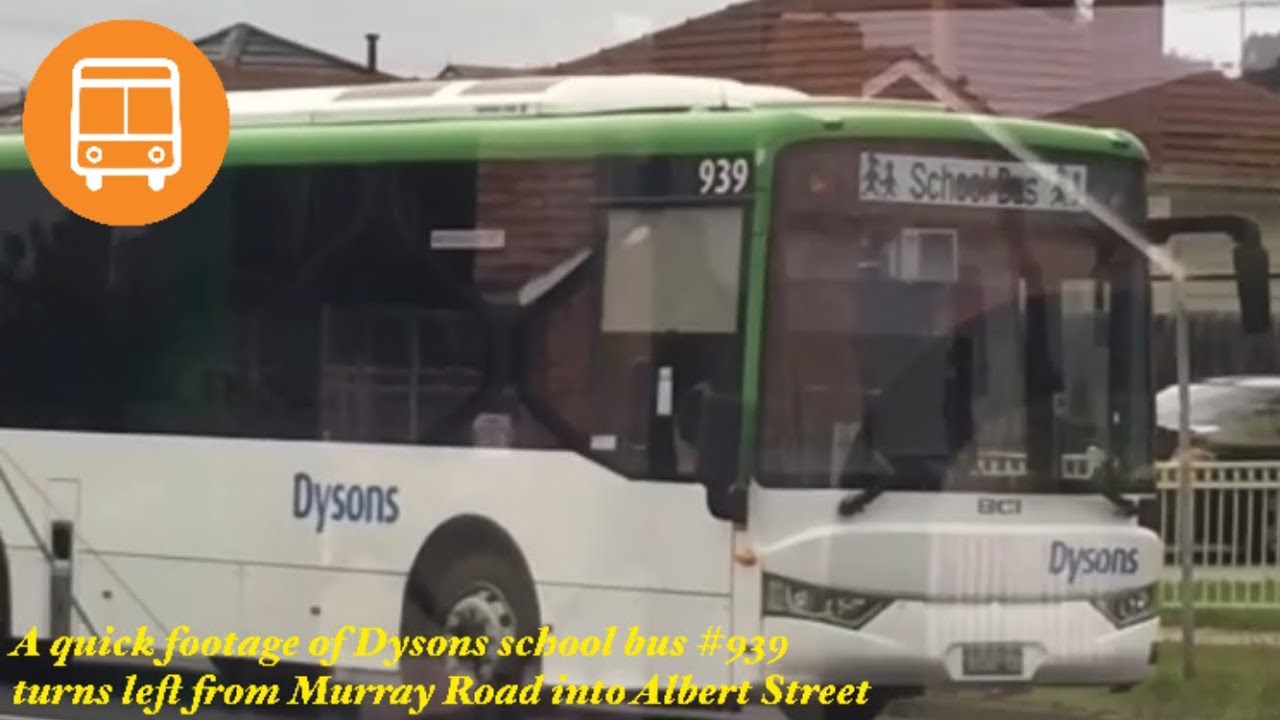 A quick footage of Dysons school bus #939 turns left from Murray Road ...