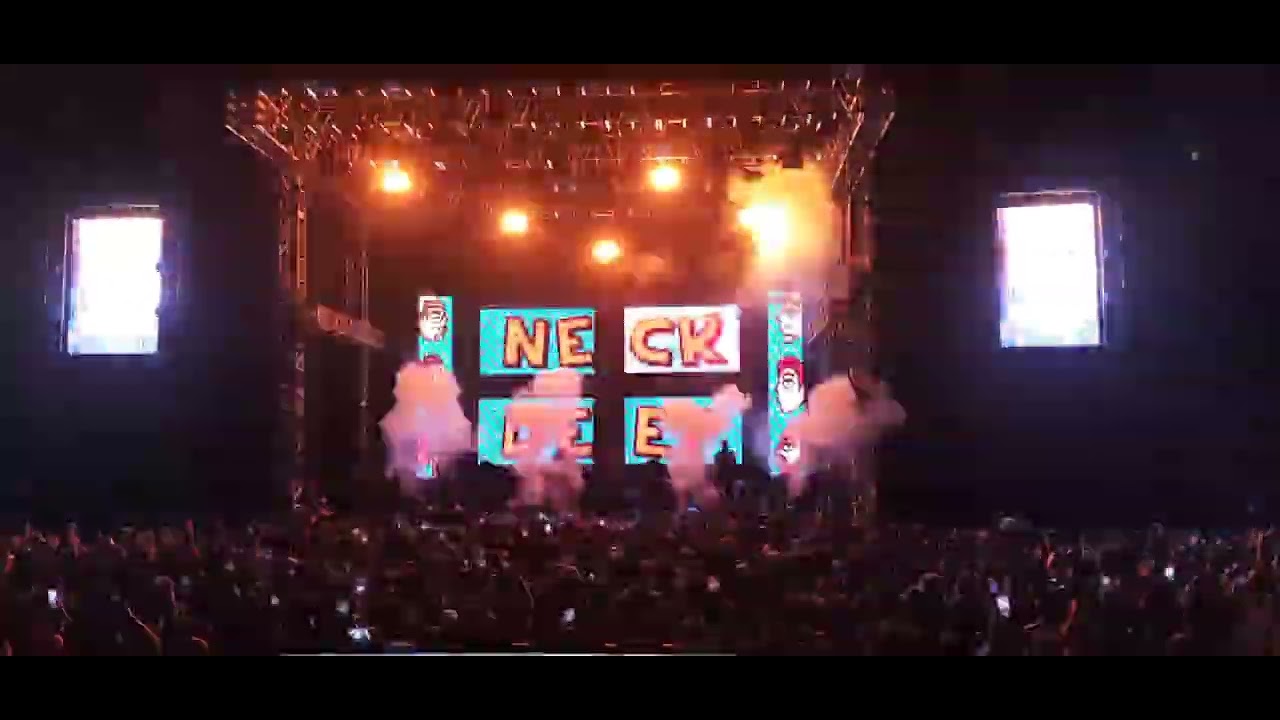Neck Deep - Gold Steps Live at Australia & Asia Tour, Mahaka Square ...