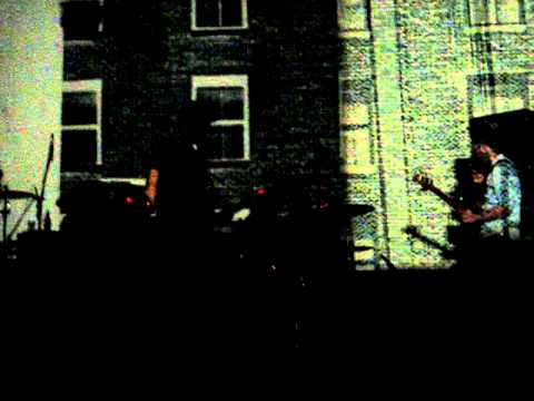 Godspeed You! Black Emperor Moya Live in Estragon, Bologna, 2011 01 26 ...