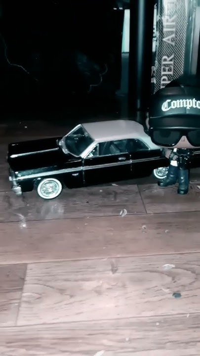 64 impala eazy E Funko pop - YouTube