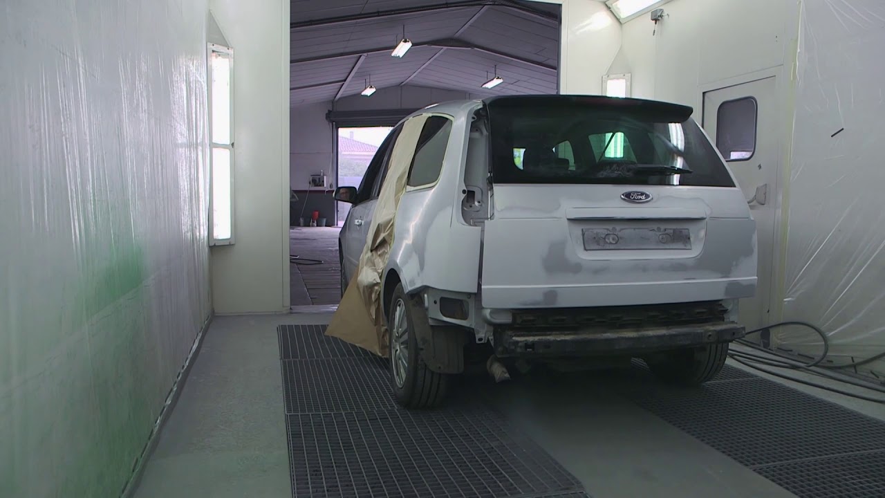 Le métier de carrossier - Portrait de pros - YouTube