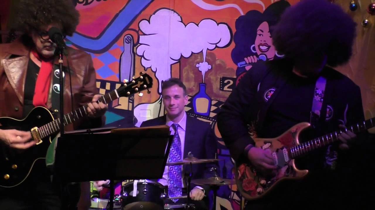 DC & the Funky Duds - YouTube