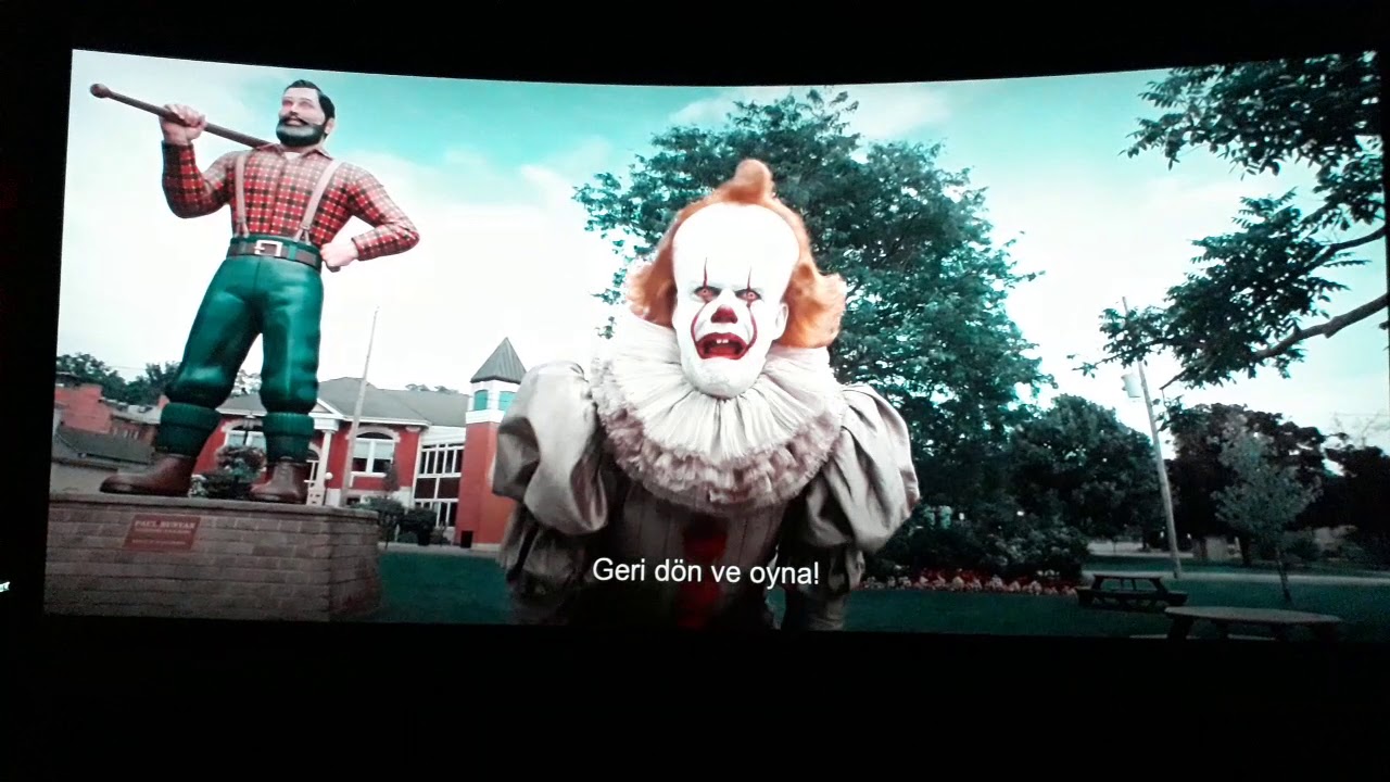 IT CHAPTER 2 - Play with the clown ! - YouTube