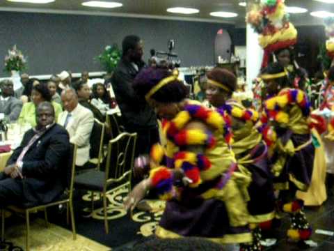 Efik Cultural Dance at Donald Duke Dinner Event - YouTube