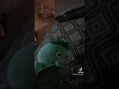 Renegade Twerk pt. 2 #fnaf #twerk #shorts #fyp #sassylibertychick