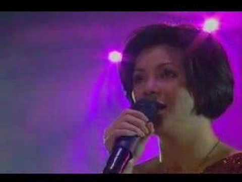 Hanggang Ngayon (Two for the Knight) - Regine Velasquez - YouTube
