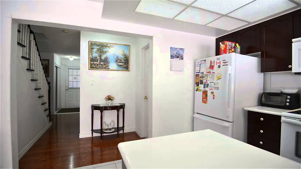 #123 - 455 Apache Court Mississauga Asha Singh - YouTube