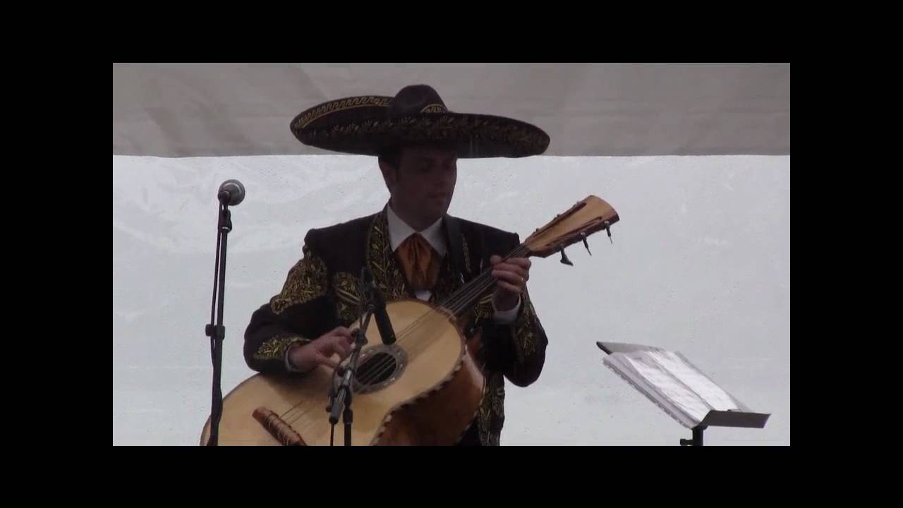 Mariachi Los Dorados - YouTube