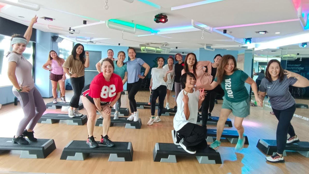 STEP N GROOVE - YouTube