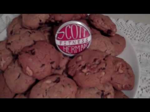 CWC Ep.4 Amazingly Delicious Chocolate Chip Cookies - YouTube