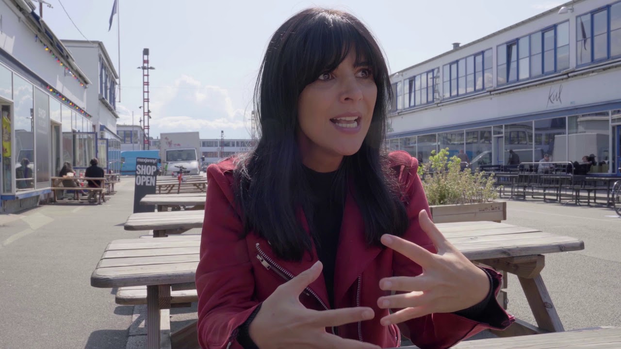 Maria Del Rio x ZEB - Pourquoi Copenhague comme lieu de tournage? - YouTube