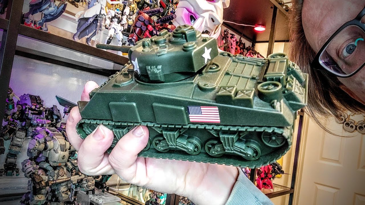 12 Best Toys of '22: #12: BMC WW2 Sherman M4 Tank - YouTube