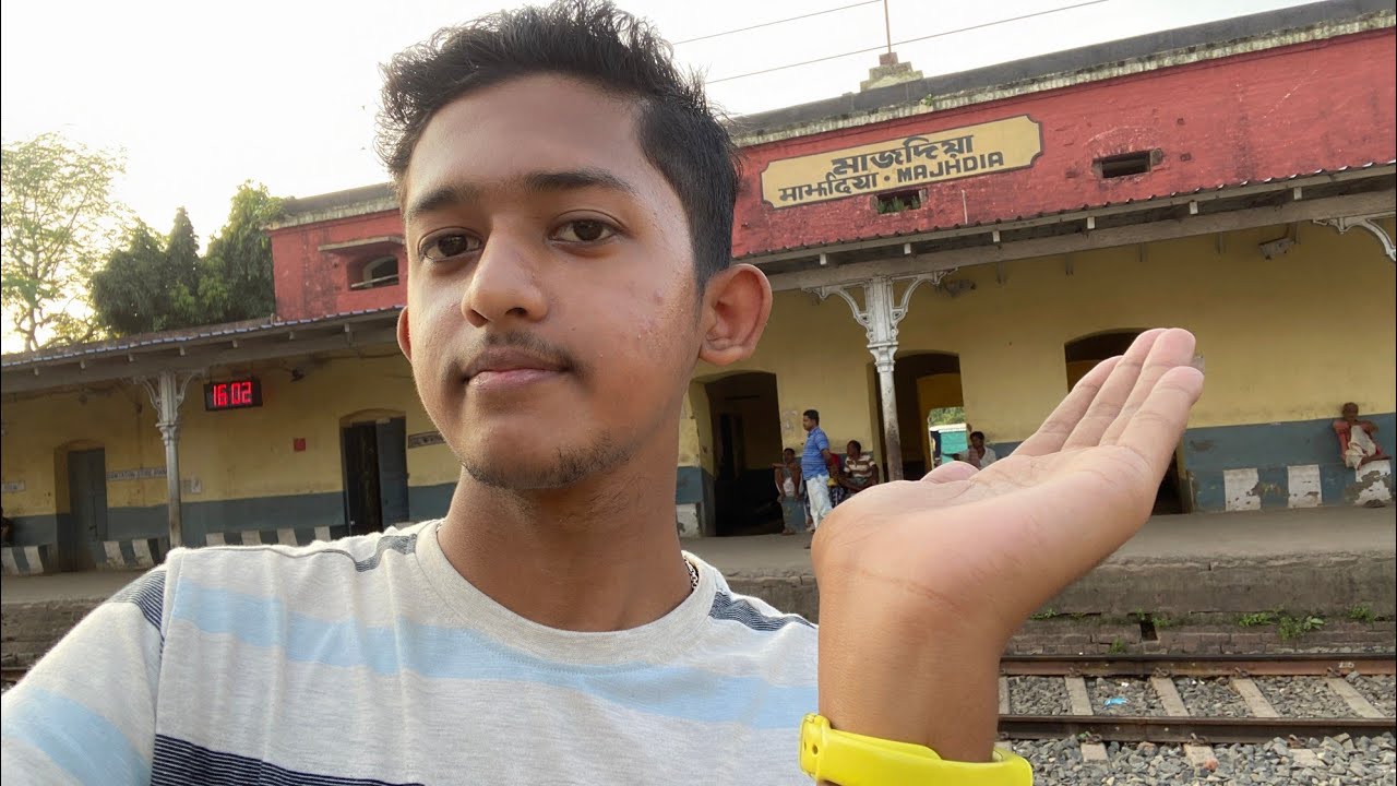 Exploring my city 😉 #Majdia - YouTube