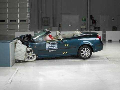 2007 Saab 9-3 convertible moderate overlap IIHS crash test - YouTube