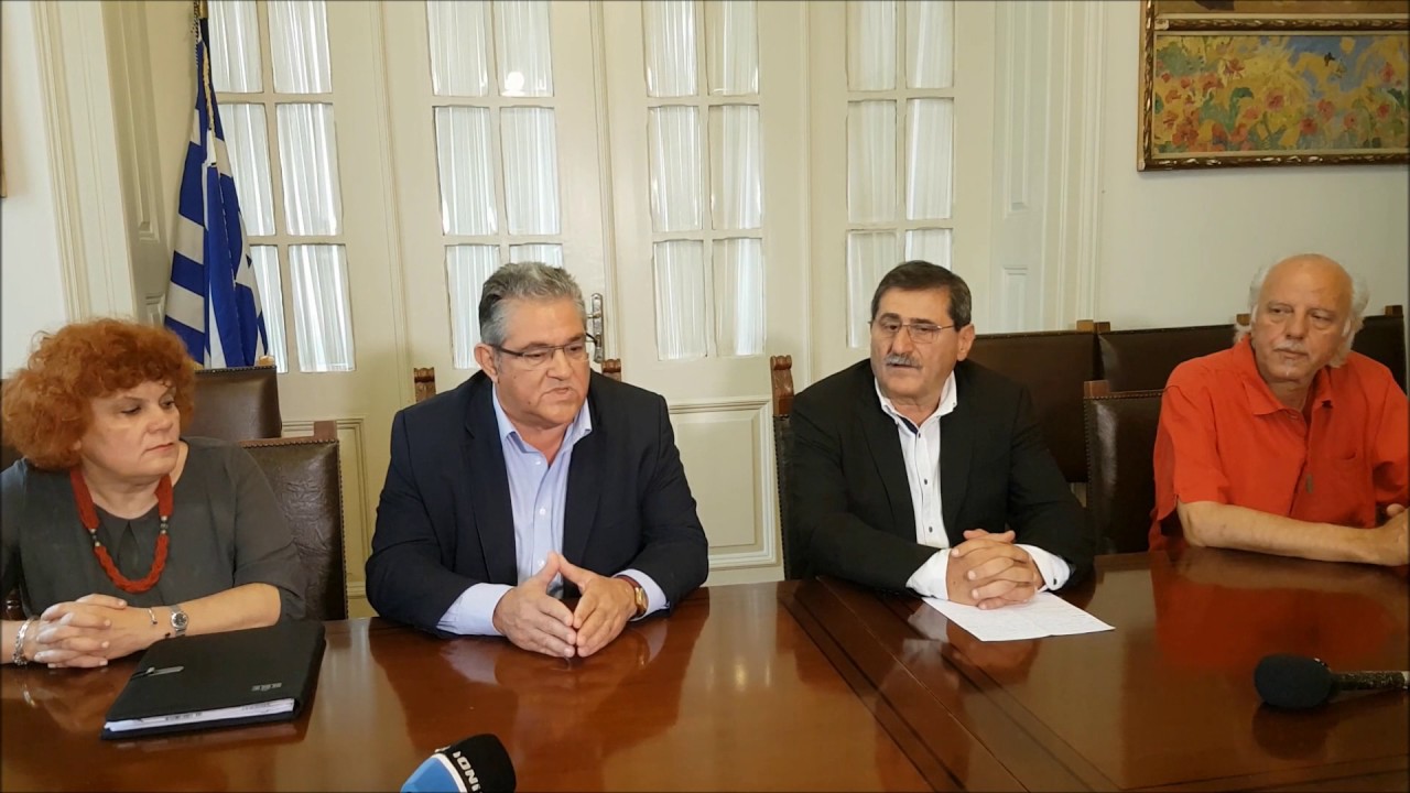 Δηλώσεις Γ.Γ. ΚΚΕ Δ.Κουτσουμπα κατά την επίσκεψή του στο Δημαρχείο ...