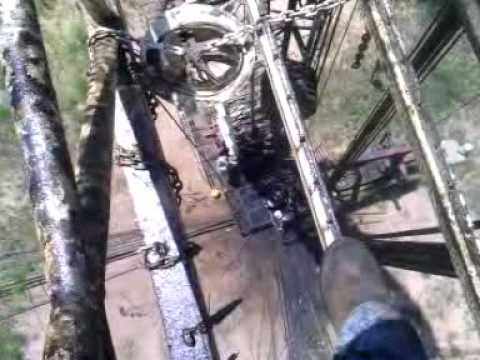 Oilfield derrick hand pulling unit - YouTube
