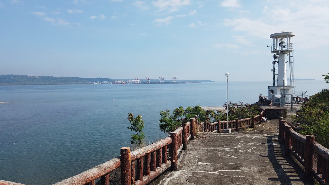 The Old Lighthouse Overlooking Subic Bay - YouTube