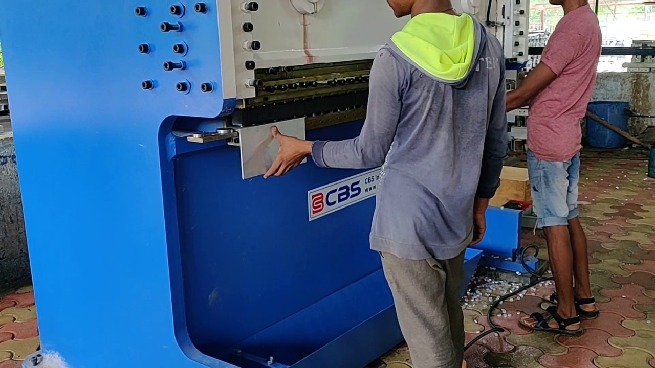 Aluminium Formwork Hydraulic Gang Punching Machine - YouTube