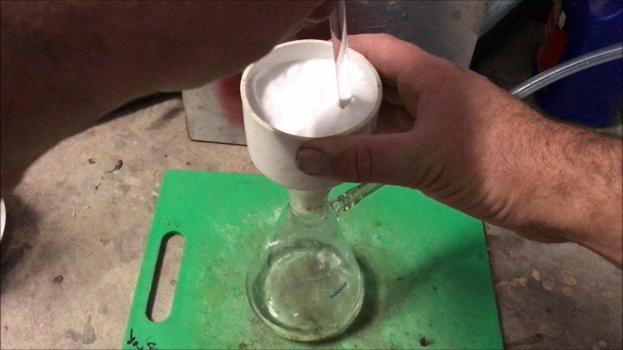 making calcium cyanamide - YouTube