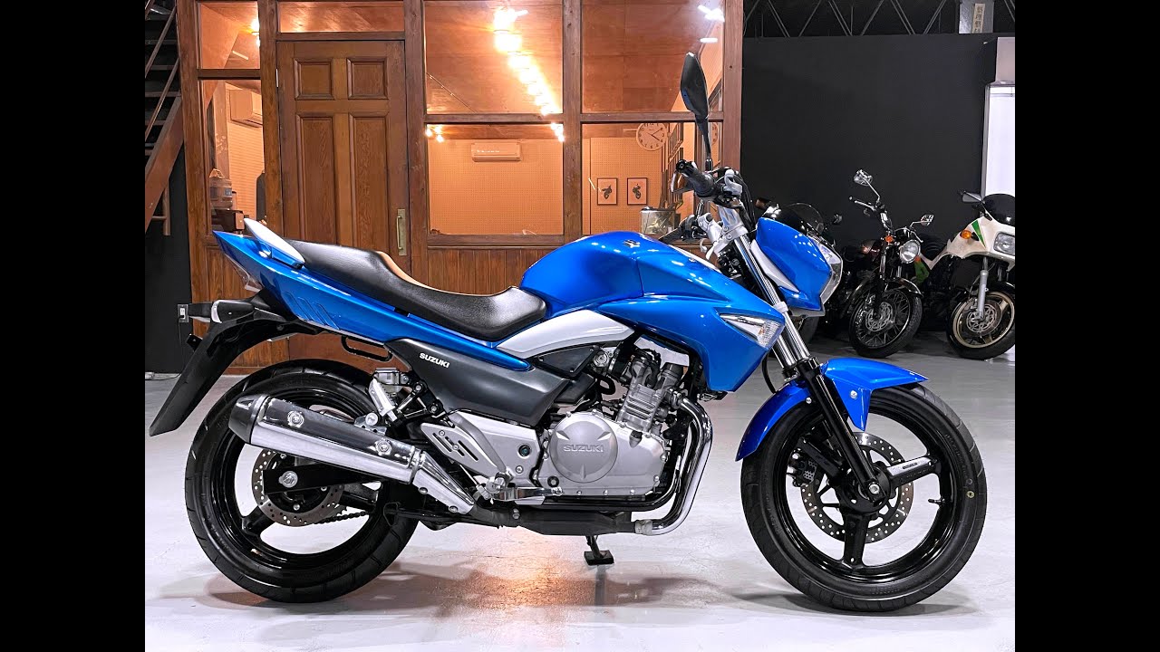 SUZUKI GSR250 GJ55D - スズキ GSR250 - YouTube