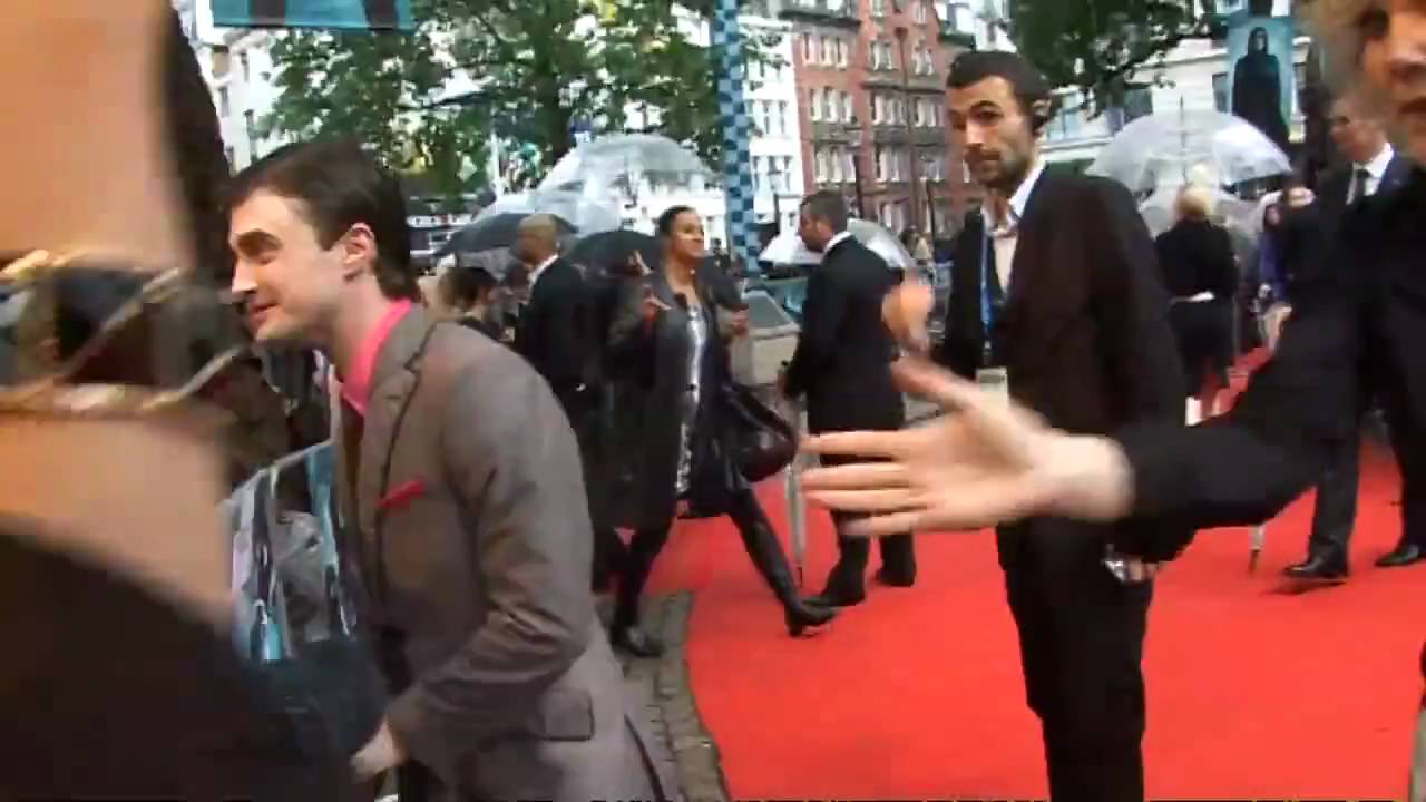 Daniel Radcliffe Smoking Spliff