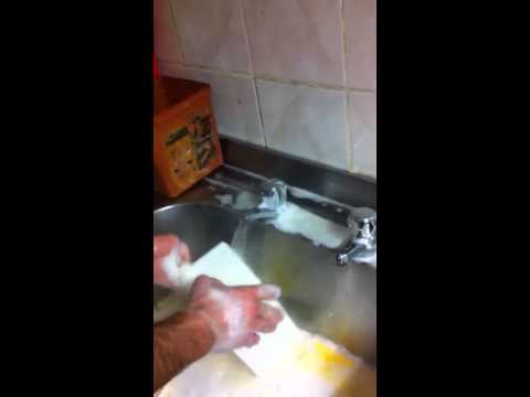 Beni derde salan yar şu gönlümü yakan yar n