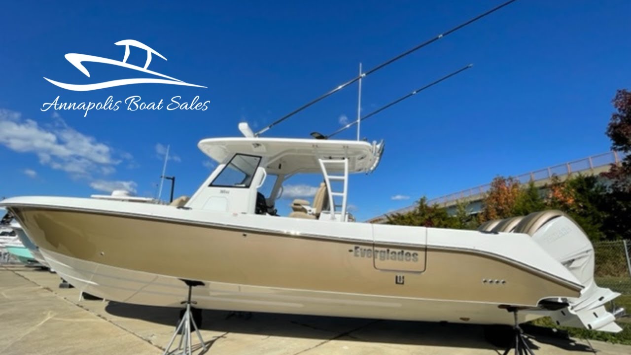 Walkthrough of an Everglades 365 CC - YouTube