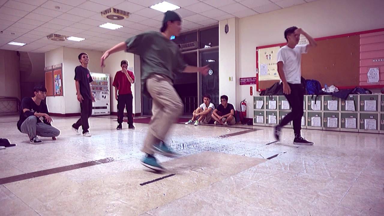 Shin Hsin University Bboy battle 2016 - YouTube