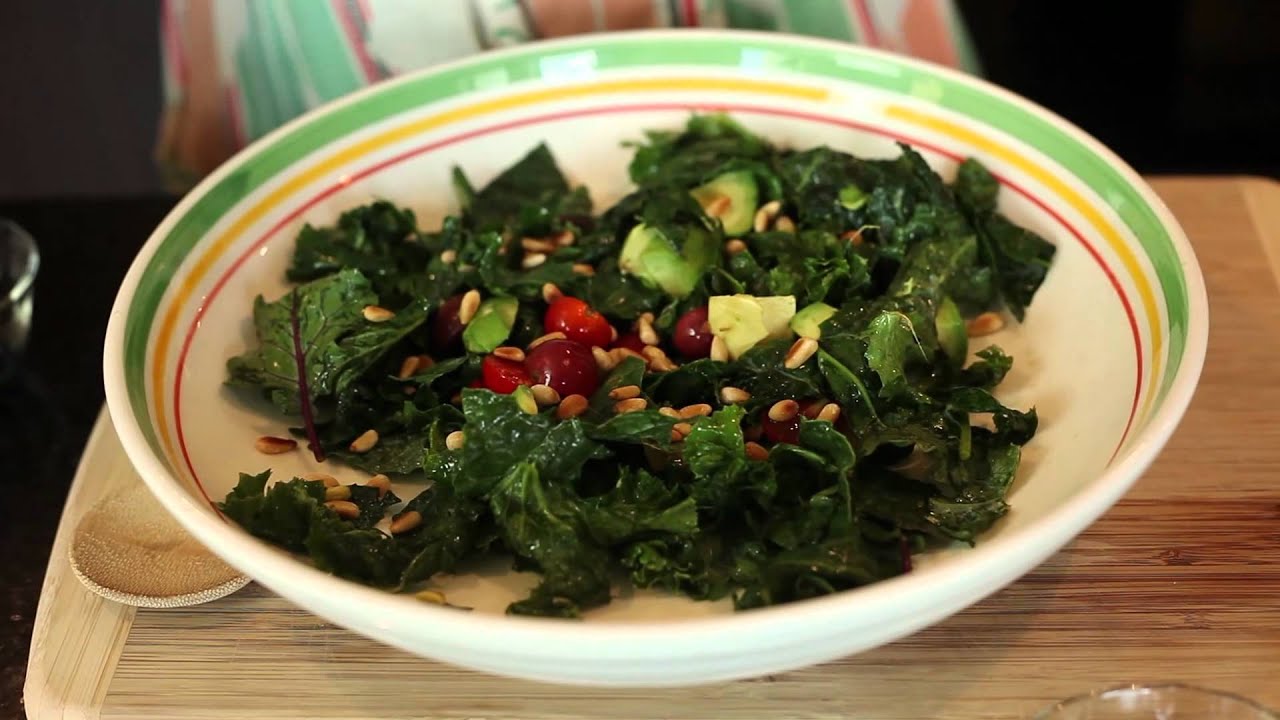 Lisa Eats More Kale - YouTube