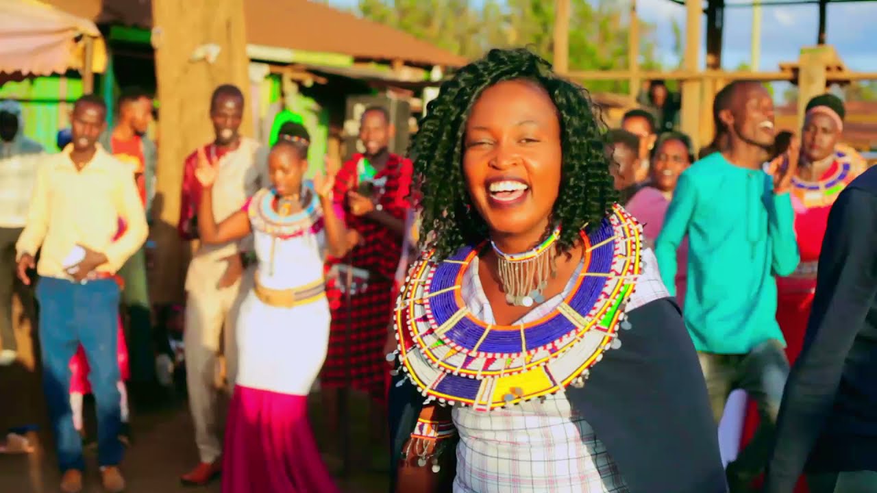 Ben Lankoi ft Mercy Selein # Live Performance #gospelmusic - YouTube