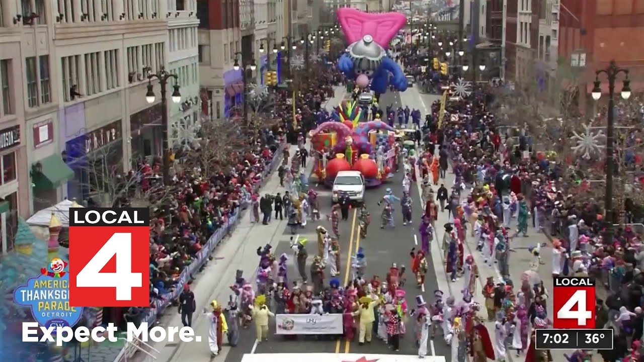 29 floats, 100+ big heads -- Numbers for America's Thanksgiving Parade ...