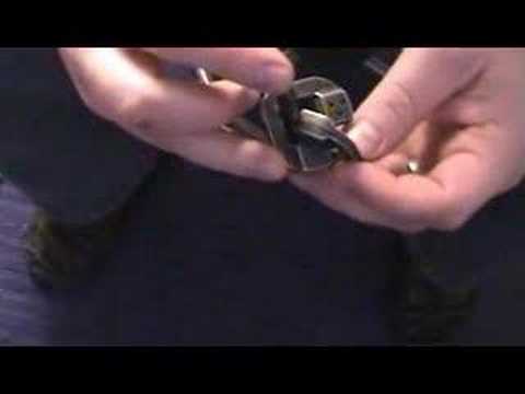 Hanayama Chain Puzzle Solution - YouTube