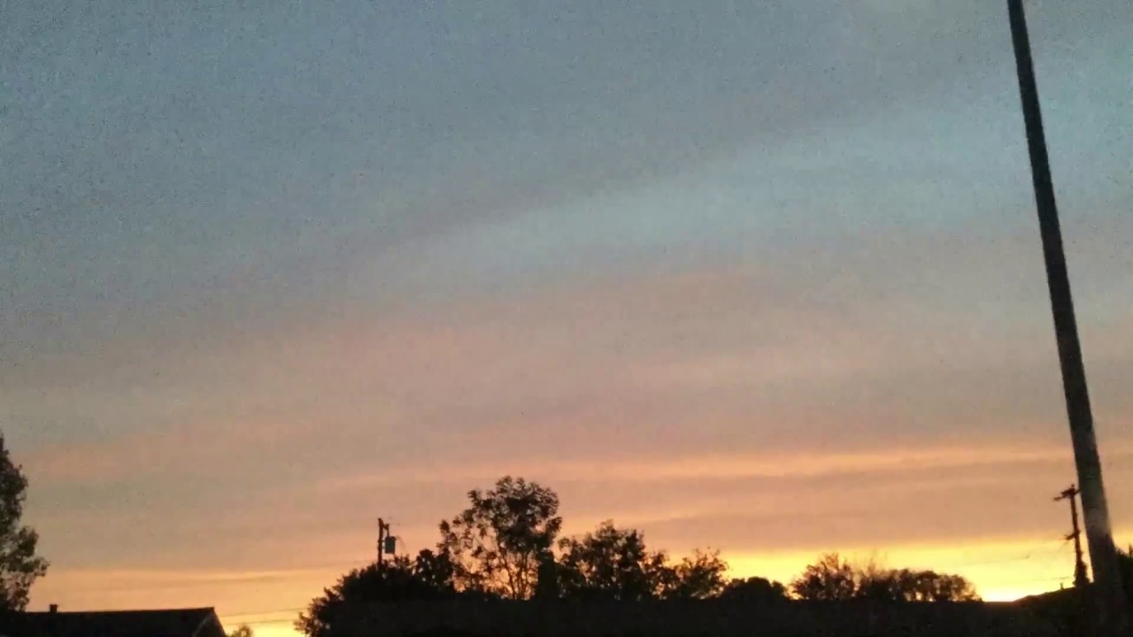 RANDOM sunset time lapse😂 - YouTube