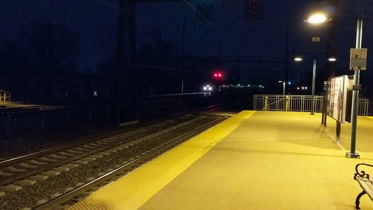 NJ Transit. Rahway NJ Train Station.(5) - YouTube