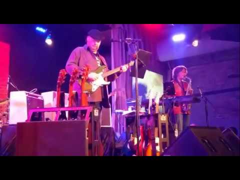 Christopher Cross Live HD - Walking In Avalon - YouTube