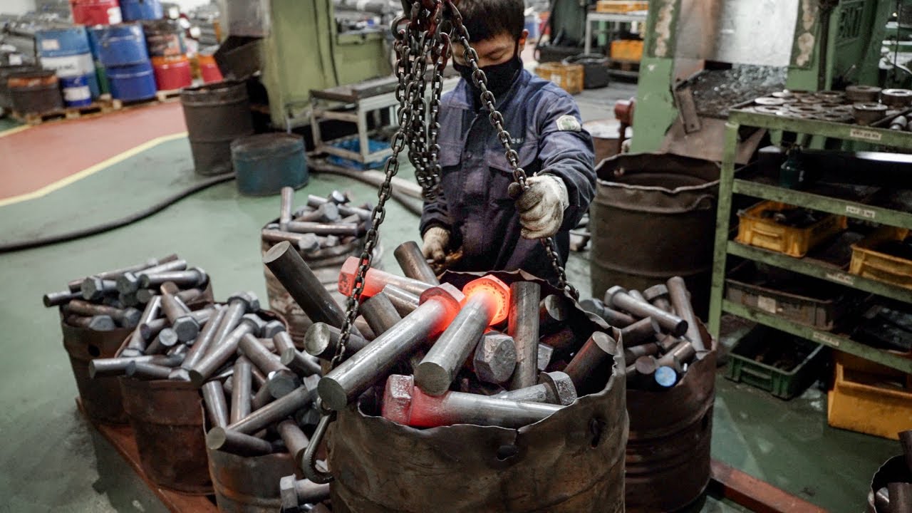 Hot Forged Huge Screw Manufacturing Process. Korea’s Industrial Size ...