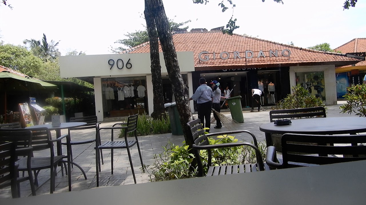 Bali Indonesia. SOGO's Starbucks 2017 10 DSCN0995 - YouTube