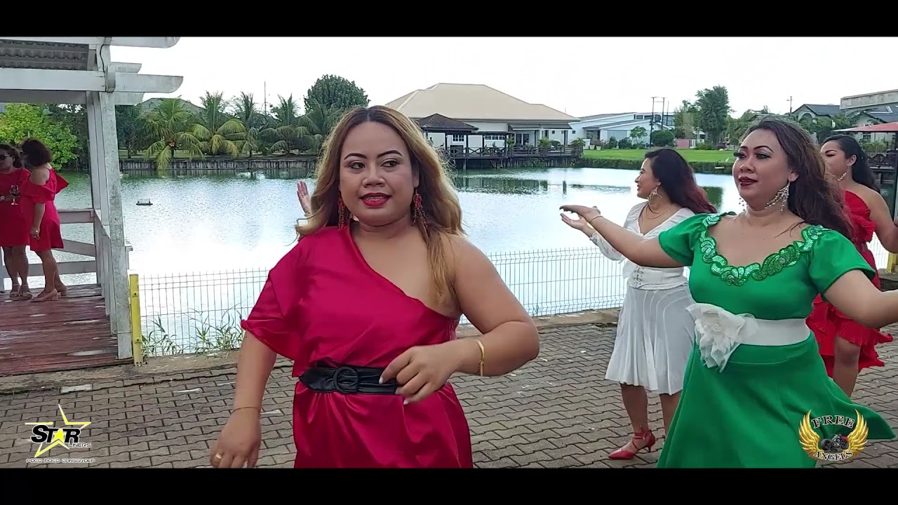 Starliners poco poco dansgroep /subscribe like and share - YouTube